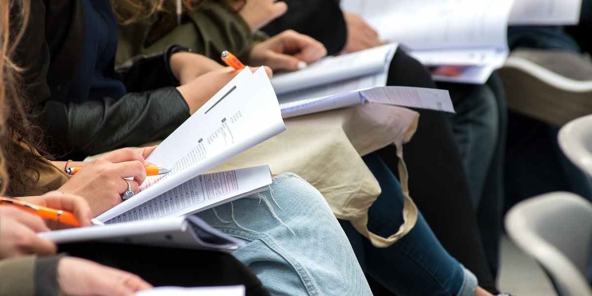 A Guide to the Solihull Approach + A List of Online Courses | GoStudent